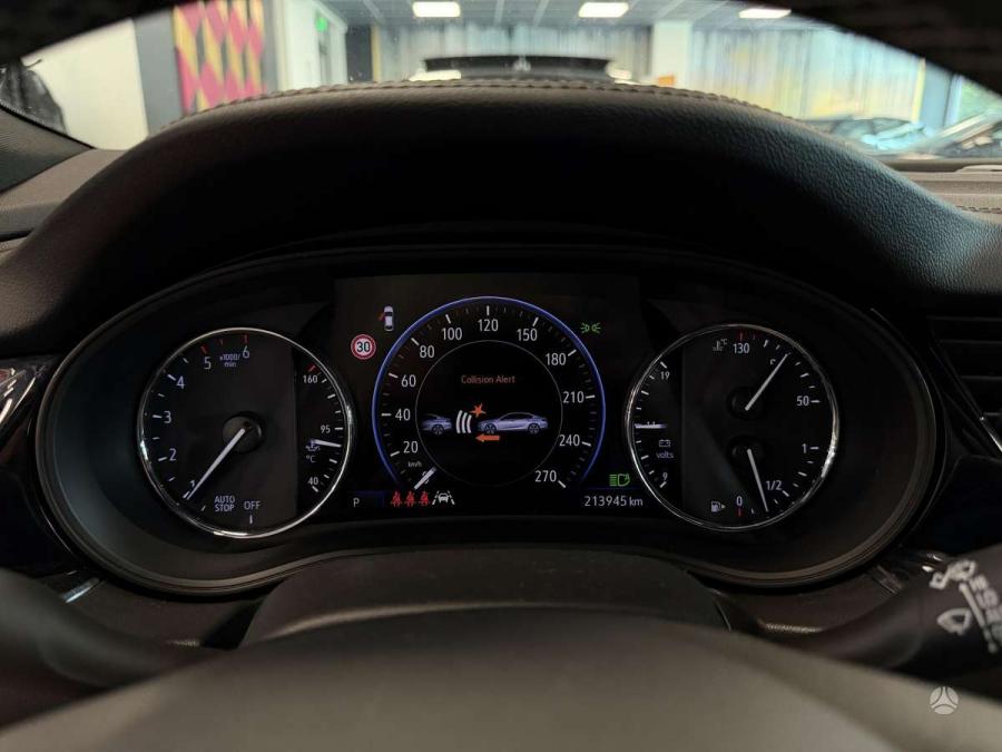 Black Opel Insignia 2021 in Klaipeda, with an engine capacity of 1.96 L and mileage of 214 thousand km for 12650 €, photo 16 on AUTOMOTO.COM.LV