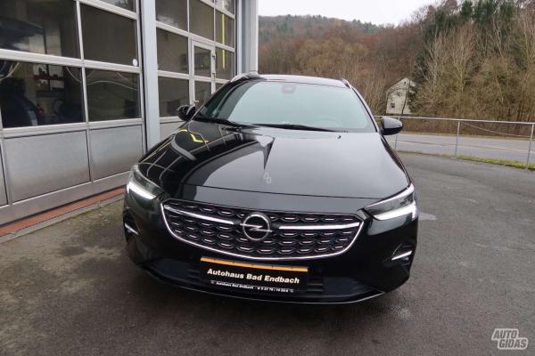 Black Opel Insignia 2022 in Kaunas, with an engine capacity of 2.00 L and mileage of 87 thousand km for 21478 €, photo 2 on AUTOMOTO.COM.LV