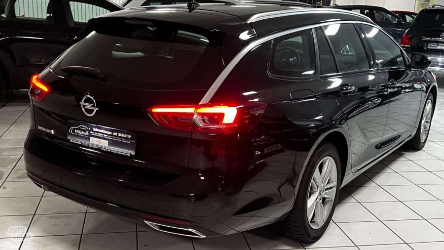 Black Opel Insignia 2022 in Kaunas, with an engine capacity of 2.00 L and mileage of 64 thousand km for 24450 €, photo 9 on AUTOMOTO.COM.LV