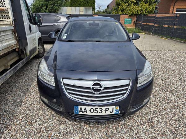 Zils Opel Insignia 2009 Tauragė, ar dzinēja tilpumu 1.96 L un nobraukumu 285 tūkst. km par 1000 €, foto 2 vietnē AUTOMOTO.COM.LV