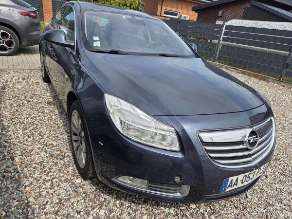 Zils Opel Insignia 2009 Tauragė, ar dzinēja tilpumu 1.96 L un nobraukumu 285 tūkst. km par 1000 €, foto 3 vietnē AUTOMOTO.COM.LV