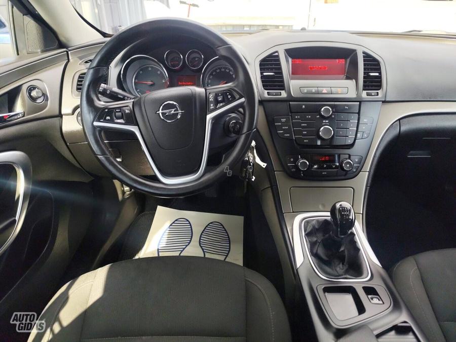 Zils Opel Insignia 2011 Ramučiai, ar dzinēja tilpumu 2.00 L un nobraukumu 258 tūkst. km par 2950 €, foto 13 vietnē AUTOMOTO.COM.LV
