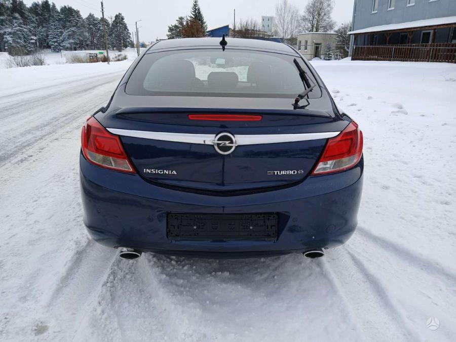Zils Opel Insignia 2012 Utena, ar dzinēja tilpumu 2.00 L un nobraukumu 270 tūkst. km par 5350 €, foto 6 vietnē AUTOMOTO.COM.LV