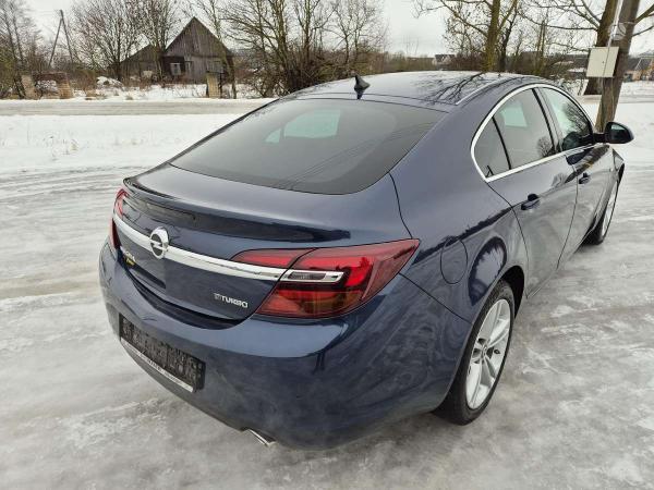 Zils Opel Insignia 2014 Alīta, ar dzinēja tilpumu 1.96 L un nobraukumu 281 tūkst. km par 5650 €, foto 6 vietnē AUTOMOTO.COM.LV