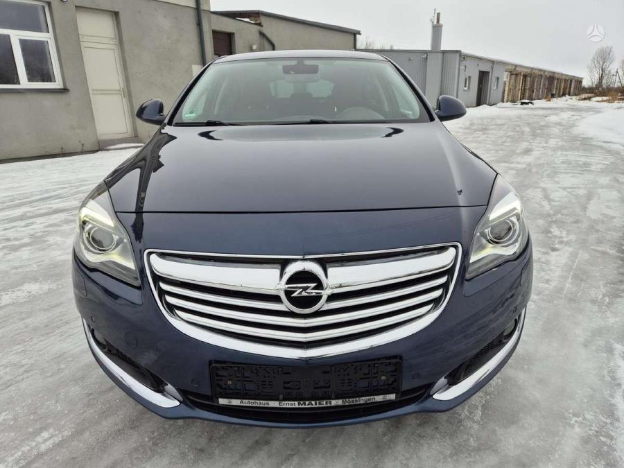 Zils Opel Insignia 2014 Alīta, ar dzinēja tilpumu 1.96 L un nobraukumu 281 tūkst. km par 5650 €, foto 9 vietnē AUTOMOTO.COM.LV