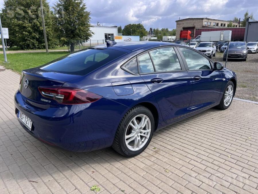 Zils Opel Insignia 2017 Limbaži, ar dzinēja tilpumu 1.60 L un nobraukumu 211 tūkst. km par 6950 €, foto 5 vietnē AUTOMOTO.COM.LV
