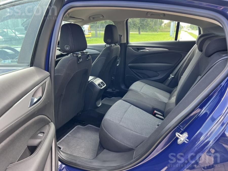 Zils Opel Insignia 2017 Limbaži, ar dzinēja tilpumu 1.60 L un nobraukumu 211 tūkst. km par 6950 €, foto 10 vietnē AUTOMOTO.COM.LV
