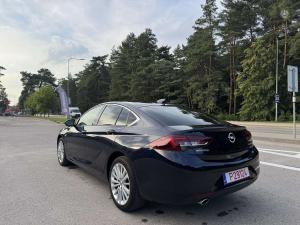 Blue Opel Insignia 2017 in Druskininkai, with an engine capacity of 1.96 L and mileage of 314 thousand km for 8900 €, photo 6 on AUTOMOTO.COM.LV