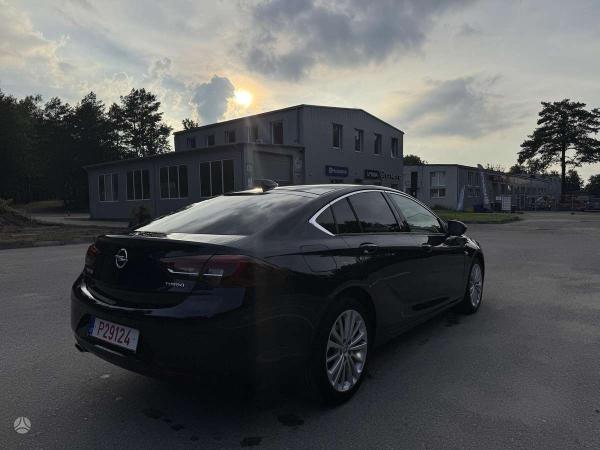 Blue Opel Insignia 2017 in Druskininkai, with an engine capacity of 1.96 L and mileage of 314 thousand km for 8900 €, photo 6 on AUTOMOTO.COM.LV