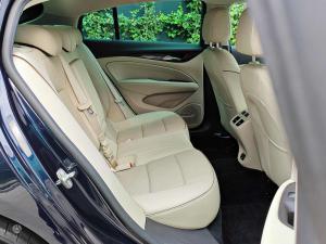 Zils Opel Insignia 2018 Klaipėda, ar dzinēja tilpumu 1.96 L un nobraukumu 175 tūkst. km par 10950 €, foto 20 vietnē AUTOMOTO.COM.LV