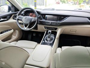 Zils Opel Insignia 2018 Klaipėda, ar dzinēja tilpumu 1.96 L un nobraukumu 175 tūkst. km par 10950 €, foto 28 vietnē AUTOMOTO.COM.LV