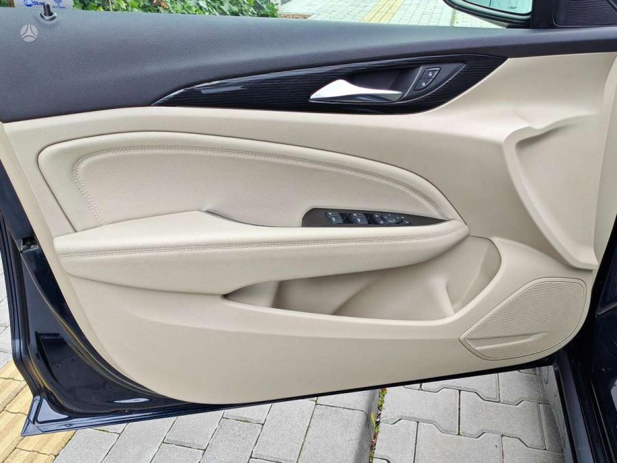 Zils Opel Insignia 2018 Klaipėda, ar dzinēja tilpumu 1.96 L un nobraukumu 175 tūkst. km par 10950 €, foto 33 vietnē AUTOMOTO.COM.LV