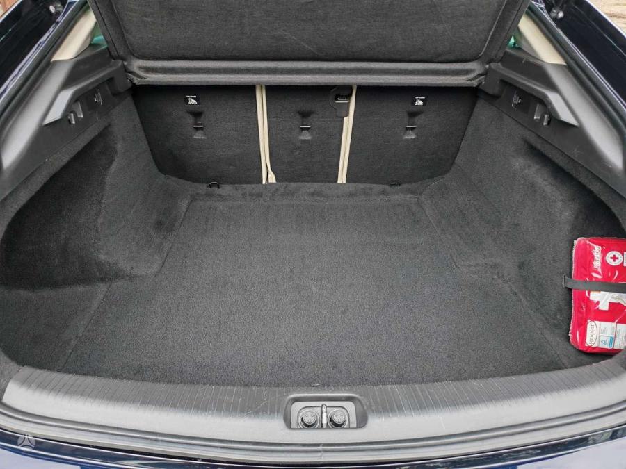 Zils Opel Insignia 2018 Klaipėda, ar dzinēja tilpumu 1.96 L un nobraukumu 175 tūkst. km par 10950 €, foto 48 vietnē AUTOMOTO.COM.LV