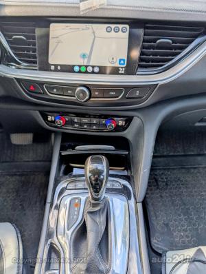 Blue Opel Insignia 2018 in Keila, with an engine capacity of 2.00 L and mileage of 318 thousand km for 11000 €, photo 5 on AUTOMOTO.COM.LV