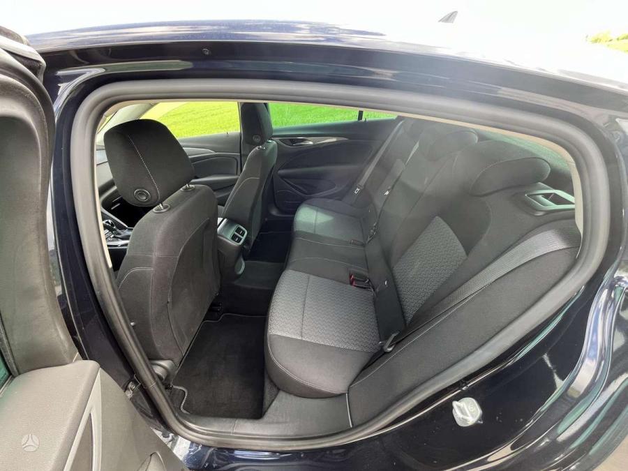 Zils Opel Insignia 2019 Viļņa, ar dzinēja tilpumu 1.60 L un nobraukumu 123 tūkst. km par 11900 €, foto 13 vietnē AUTOMOTO.COM.LV