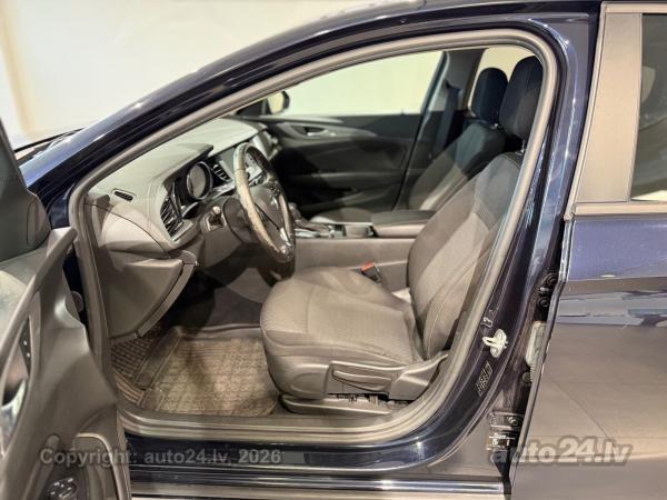 Zils Opel Insignia 2019 Tallina, ar dzinēja tilpumu 1.50 L un nobraukumu 194 tūkst. km par 9990 €, foto 10 vietnē AUTOMOTO.COM.LV