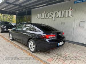 Zils Opel Insignia 2019 Tallina, ar dzinēja tilpumu 1.50 L un nobraukumu 79 tūkst. km par 13490 €, foto 4 vietnē AUTOMOTO.COM.LV