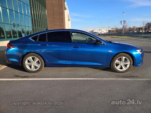 Zils Opel Insignia 2022 Tallina, ar dzinēja tilpumu 2.00 L un nobraukumu 63 tūkst. km par 22000 €, foto 6 vietnē AUTOMOTO.COM.LV