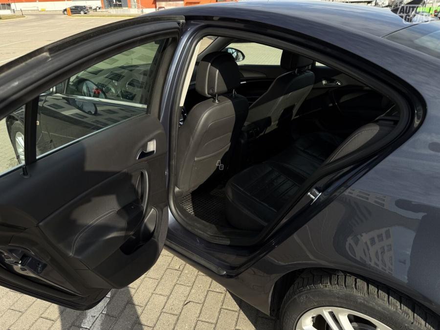Zils Opel Insignia 2009 Viļņa, ar dzinēja tilpumu 2.00 L un nobraukumu 275 tūkst. km par 3990 €, foto 10 vietnē AUTOMOTO.COM.LV