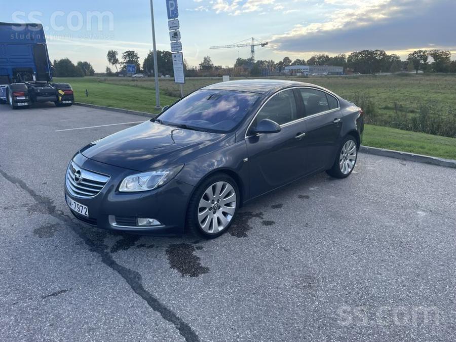 Zils Opel Insignia 2009 Rīga, ar dzinēja tilpumu 2.00 L un nobraukumu 245 tūkst. km par 3500 €, foto 10 vietnē AUTOMOTO.COM.LV