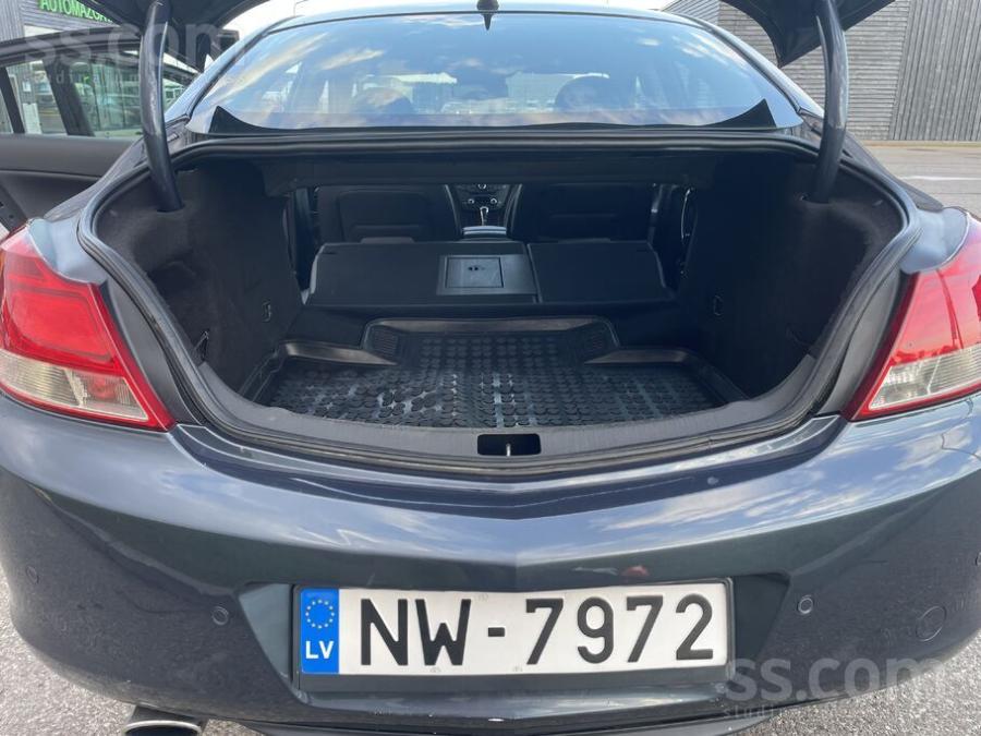 Zils Opel Insignia 2009 Rīga, ar dzinēja tilpumu 2.00 L un nobraukumu 245 tūkst. km par 3500 €, foto 14 vietnē AUTOMOTO.COM.LV