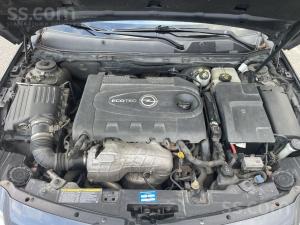 Zils Opel Insignia 2009 Rīga, ar dzinēja tilpumu 2.00 L un nobraukumu 245 tūkst. km par 3500 €, foto 24 vietnē AUTOMOTO.COM.LV