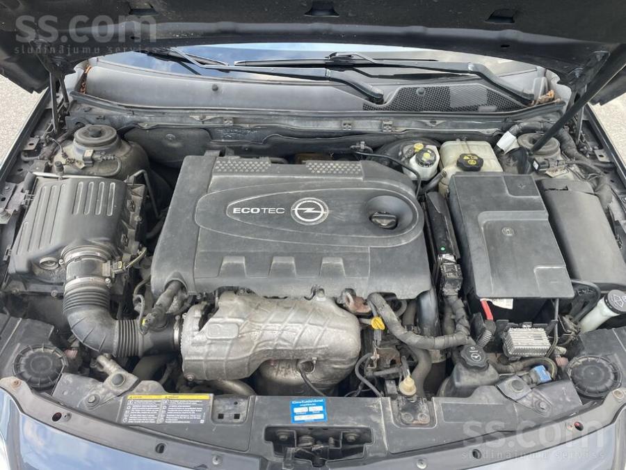 Zils Opel Insignia 2009 Rīga, ar dzinēja tilpumu 2.00 L un nobraukumu 245 tūkst. km par 3500 €, foto 24 vietnē AUTOMOTO.COM.LV