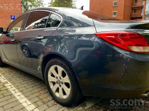 Blue Opel Insignia 2010 in Ogre, with an engine capacity of 2.00 L and mileage of 240 thousand km for 2500 €, photo  on AUTOMOTO.COM.LV