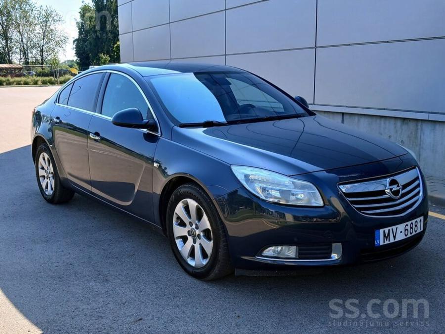 Zils Opel Insignia 2010 Rīga, ar dzinēja tilpumu 2.00 L un nobraukumu 0 tūkst. km par 2790 €, foto 1 vietnē AUTOMOTO.COM.LV