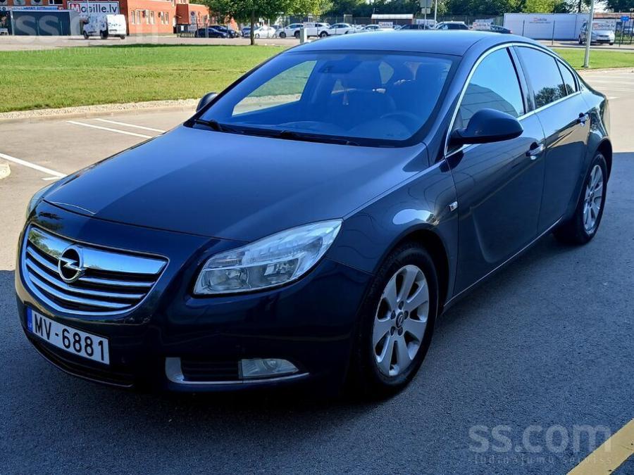 Zils Opel Insignia 2010 Rīga, ar dzinēja tilpumu 2.00 L un nobraukumu 0 tūkst. km par 2790 €, foto 3 vietnē AUTOMOTO.COM.LV