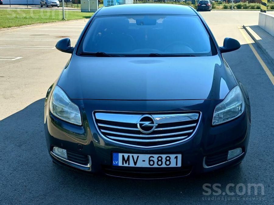 Zils Opel Insignia 2010 Rīga, ar dzinēja tilpumu 2.00 L un nobraukumu 0 tūkst. km par 2790 €, foto 7 vietnē AUTOMOTO.COM.LV