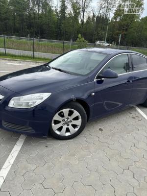 Blue Opel Insignia 2011 in Kaunas, with an engine capacity of 2.00 L and mileage of 348 thousand km for 2400 €, photo 3 on AUTOMOTO.COM.LV