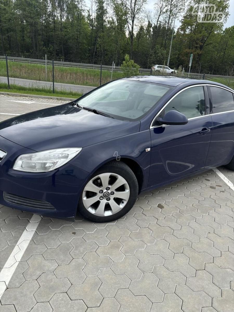 Blue Opel Insignia 2011 in Kaunas, with an engine capacity of 2.00 L and mileage of 348 thousand km for 2400 €, photo 3 on AUTOMOTO.COM.LV