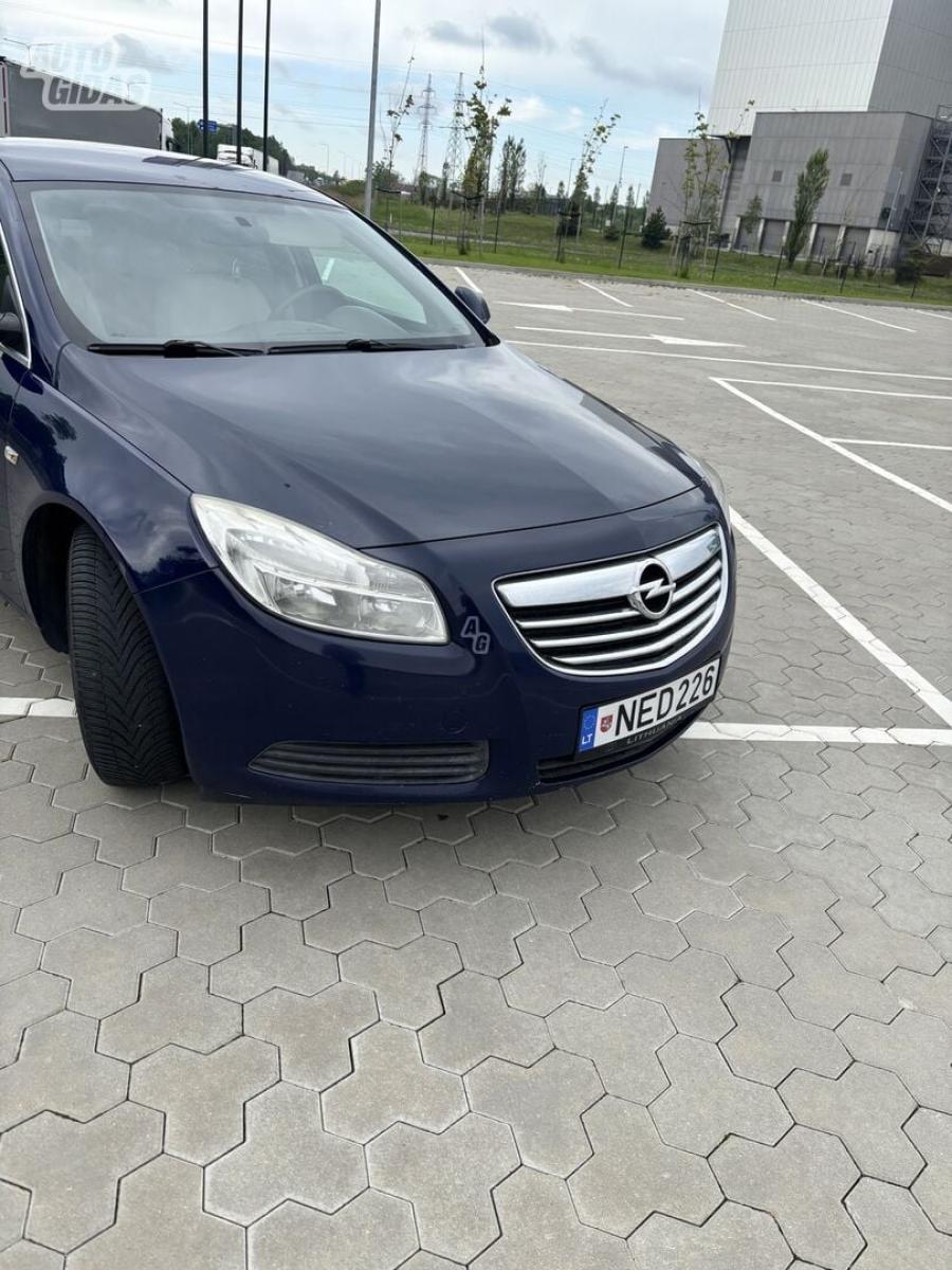 Blue Opel Insignia 2011 in Kaunas, with an engine capacity of 2.00 L and mileage of 348 thousand km for 2400 €, photo 4 on AUTOMOTO.COM.LV
