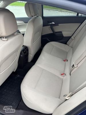 Blue Opel Insignia 2011 in Kaunas, with an engine capacity of 2.00 L and mileage of 348 thousand km for 2400 €, photo 13 on AUTOMOTO.COM.LV