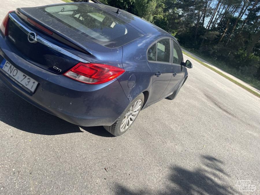 Zils Opel Insignia 2011 Viļņa, ar dzinēja tilpumu 2.00 L un nobraukumu 340 tūkst. km par 1800 €, foto 5 vietnē AUTOMOTO.COM.LV