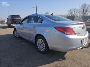 Blue Opel Insignia 2012 in Kaunas, with an engine capacity of 2.00 L and mileage of 281 thousand km for 2950 €, photo 11 on AUTOMOTO.COM.LV