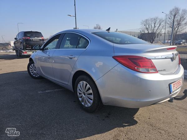 Blue Opel Insignia 2012 in Kaunas, with an engine capacity of 2.00 L and mileage of 279 thousand km for 2555 €, photo 10 on AUTOMOTO.COM.LV