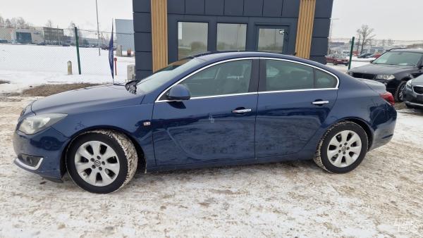 Zils Opel Insignia 2013 Marijampole, ar dzinēja tilpumu 2.00 L un nobraukumu 240 tūkst. km par 4990 €, foto 8 vietnē AUTOMOTO.COM.LV