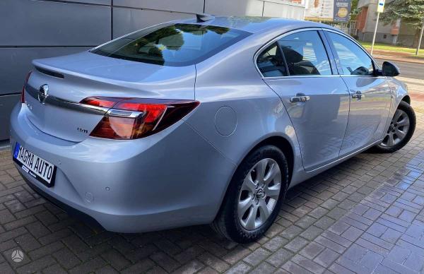 Zils Opel Insignia 2015 Marijampole, ar dzinēja tilpumu 1.96 L un nobraukumu 156 tūkst. km par 7950 €, foto 4 vietnē AUTOMOTO.COM.LV
