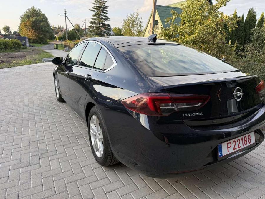 Zils Opel Insignia 2017 Viļņa, ar dzinēja tilpumu 1.50 L un nobraukumu 196 tūkst. km par 4800 €, foto 7 vietnē AUTOMOTO.COM.LV