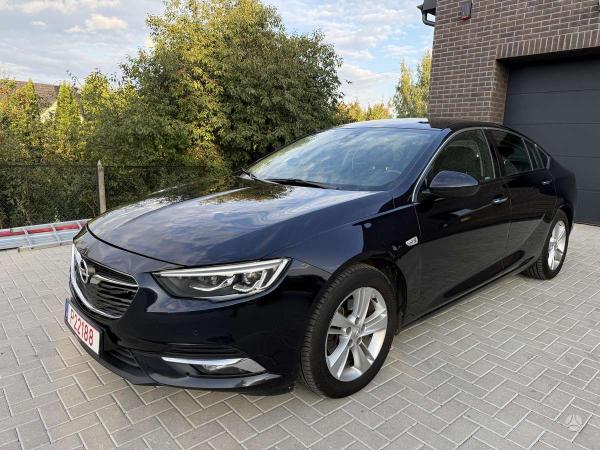 Blue Opel Insignia 2017 in Vilnius, with an engine capacity of 1.50 L and mileage of 196 thousand km for 4800 €, photo 10 on AUTOMOTO.COM.LV