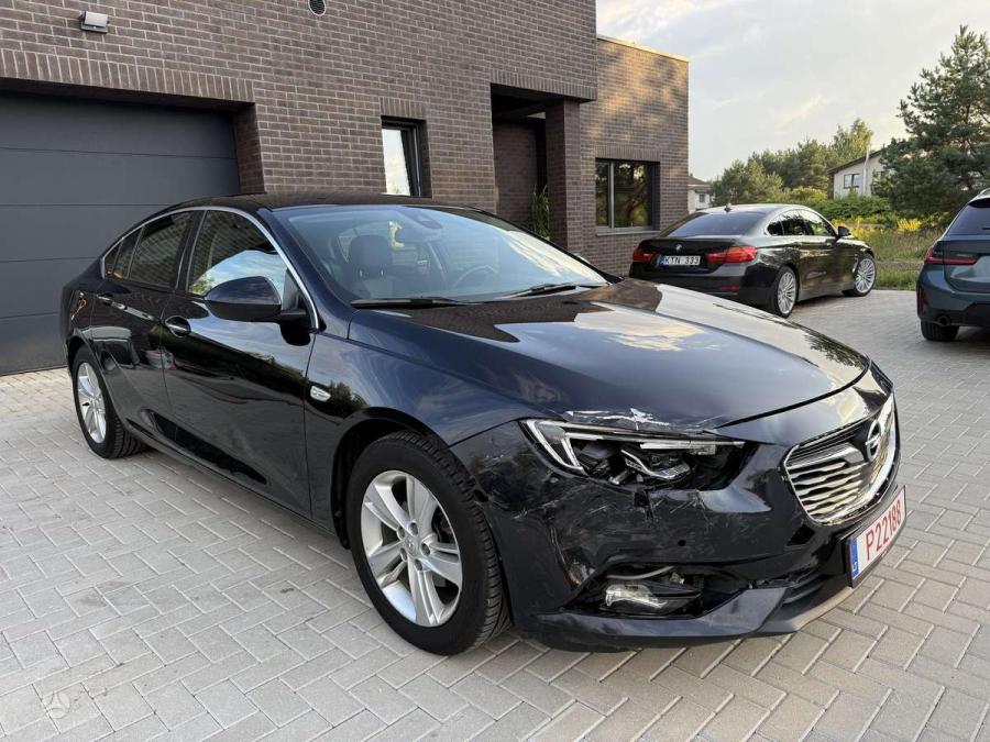 Zils Opel Insignia 2017 Viļņa, ar dzinēja tilpumu 1.50 L un nobraukumu 196 tūkst. km par 4800 €, foto 11 vietnē AUTOMOTO.COM.LV