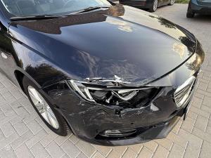Zils Opel Insignia 2017 Viļņa, ar dzinēja tilpumu 1.50 L un nobraukumu 196 tūkst. km par 4800 €, foto 15 vietnē AUTOMOTO.COM.LV