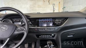 Blue Opel Insignia 2018 in Riga, with an engine capacity of 1.50 L and mileage of 254 thousand km for 11490 €, photo 11 on AUTOMOTO.COM.LV