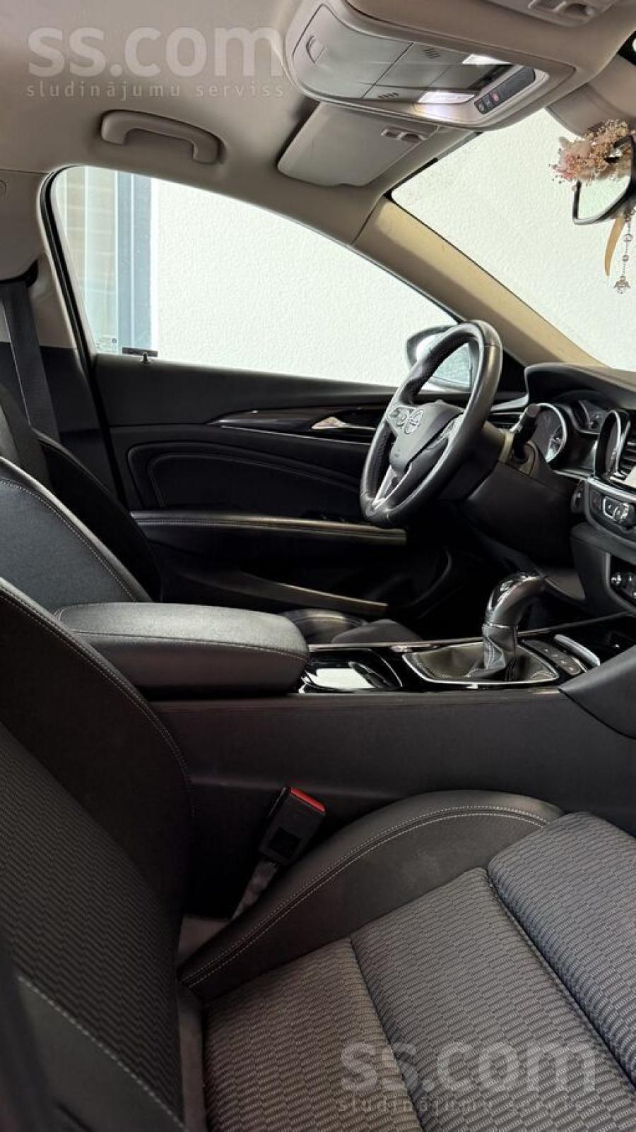 Zils Opel Insignia 2018 Rīga, ar dzinēja tilpumu 1.50 L un nobraukumu 259 tūkst. km par 9980 €, foto 9 vietnē AUTOMOTO.COM.LV
