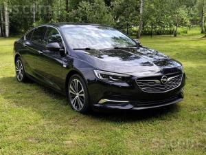 Blue Opel Insignia 2018 in Riga, with an engine capacity of 1.50 L and mileage of 71 thousand km for 15200 €, photo 3 on AUTOMOTO.COM.LV