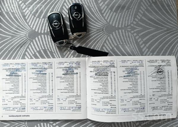 Blue Opel Insignia 2018 in Riga, with an engine capacity of 1.50 L and mileage of 71 thousand km for 15200 €, photo 7 on AUTOMOTO.COM.LV