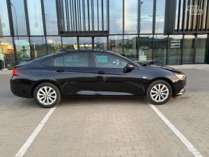 Blue Opel Insignia 2018 in Vilnius, with an engine capacity of 1.60 L and mileage of 253 thousand km for 9990 €, photo 6 on AUTOMOTO.COM.LV