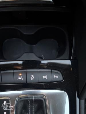 Blue Opel Insignia 2018 in Vilnius, with an engine capacity of 1.60 L and mileage of 253 thousand km for 9990 €, photo 21 on AUTOMOTO.COM.LV